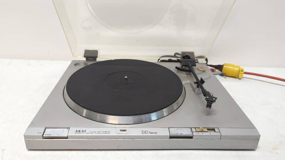Akai Turntable Direct Drive Model Ap D210