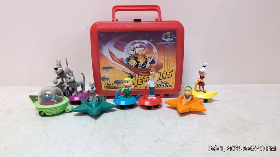 Vintage Jetson's Lunch Box With 8 Characters