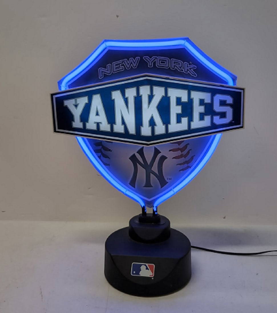 New York Yankees Neon Sign Auction