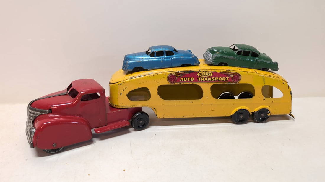 Marx Deluxe Auto Transport W/ 2 Cars Auction
