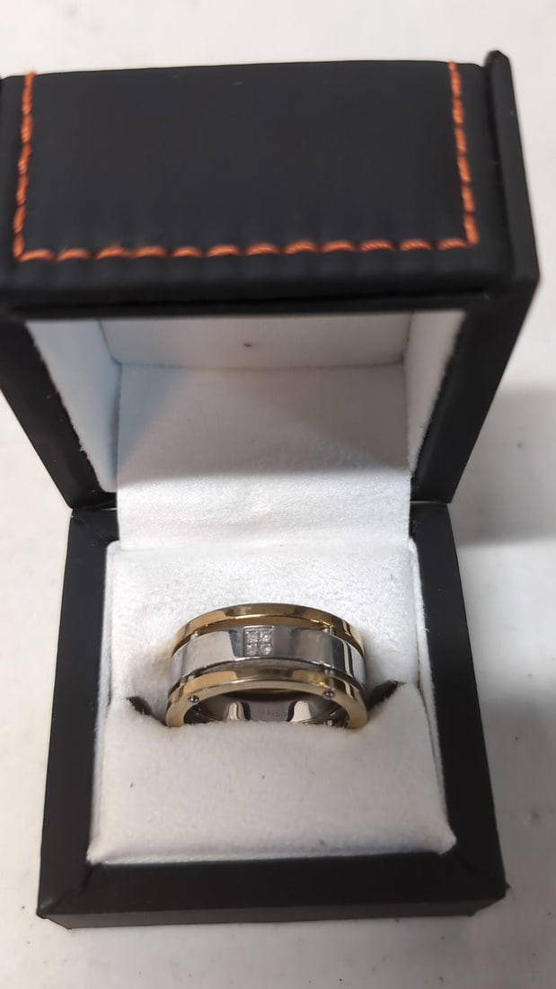David Steiger Mans Large Ring Auction