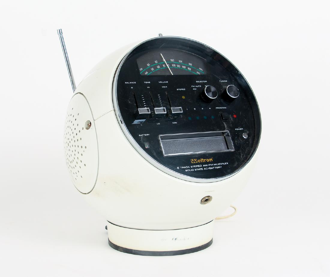 Weltron Space Age Ball Radio