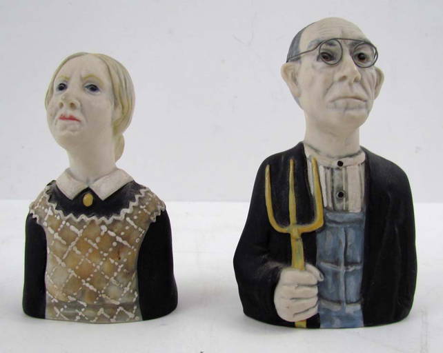 Tom Hatton Ceramic "american Gothic" Salt And Pepper