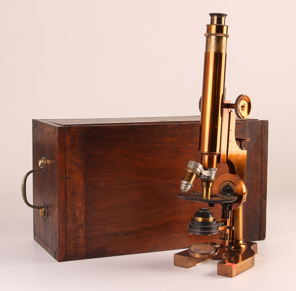 Bausch and Lomb Opt. Co Microscope