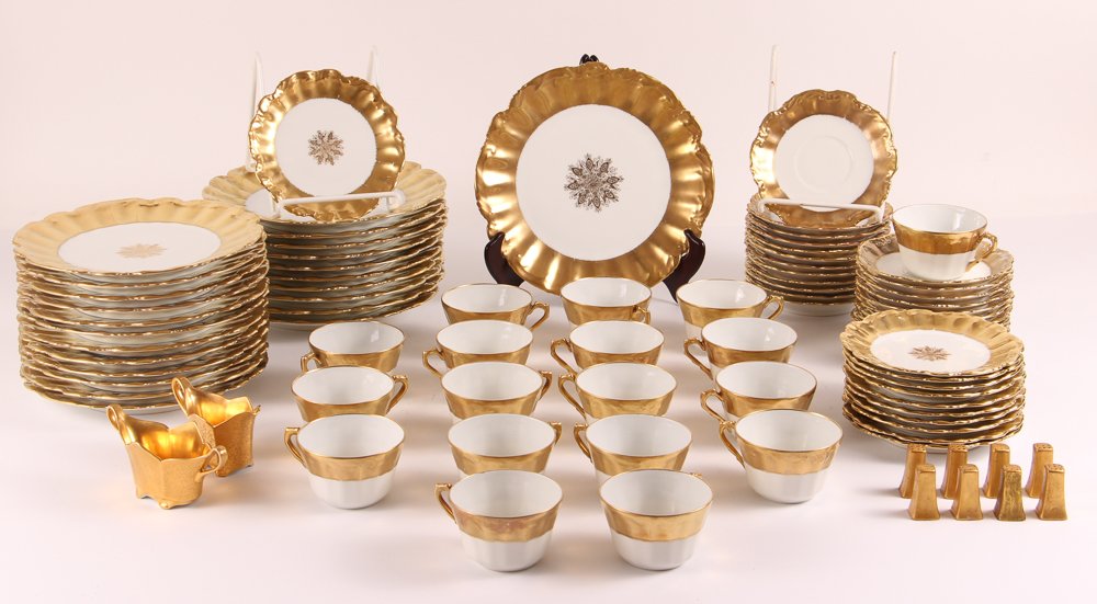 86 Piece Limoges Backstamps: Coiffe star Limoges France