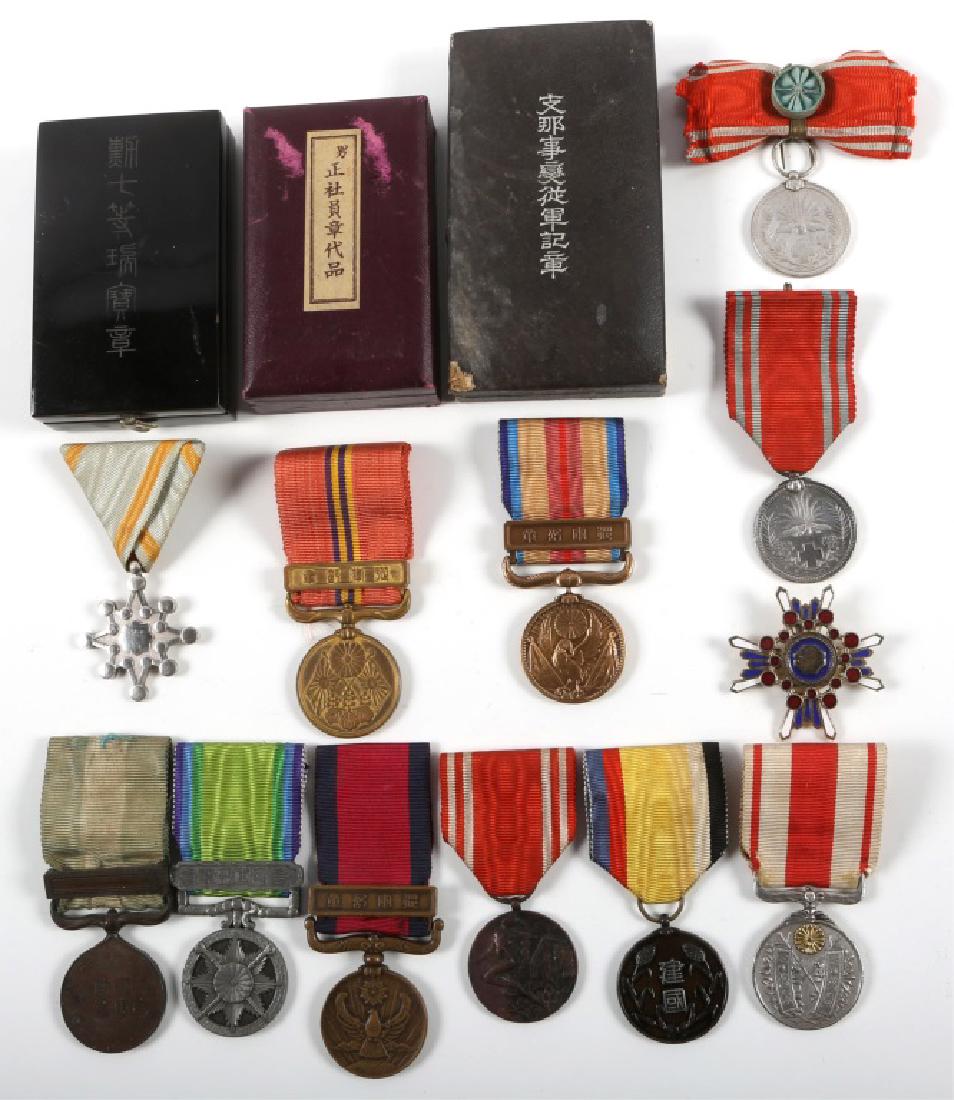 WWII JAPANESE MIXED LOT OF 12 MEDALS - Jul 12, 2018 | Centurion ...