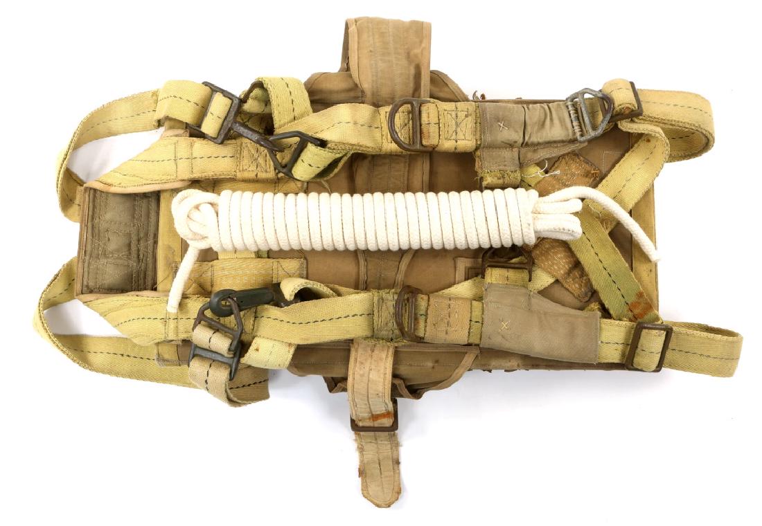 Wwii Us Paratrooper D Day Jump T5 Parachute & Rope
