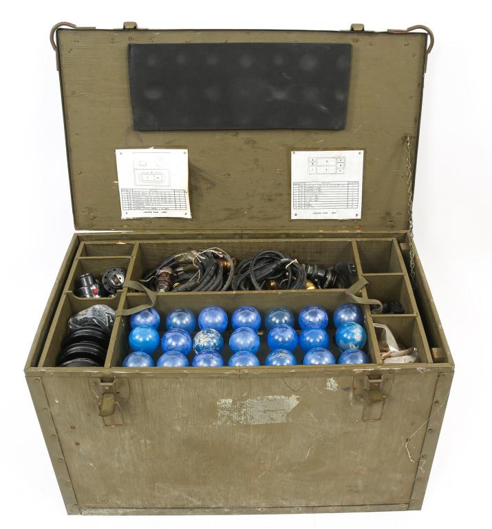 Us Army Corps Of Engineer Electric Light Set