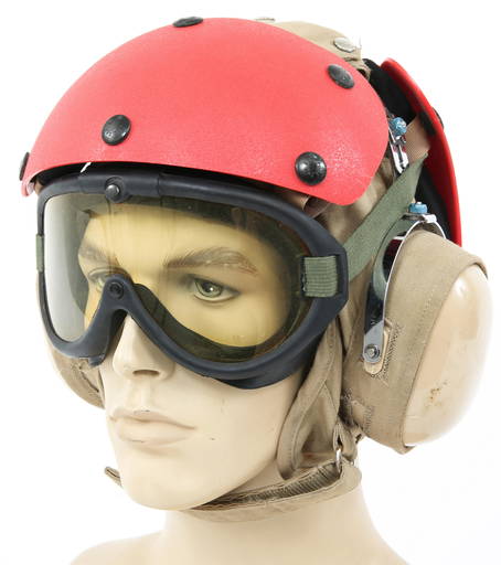 Late Vietnam Us Navy Flight Deck Helmet