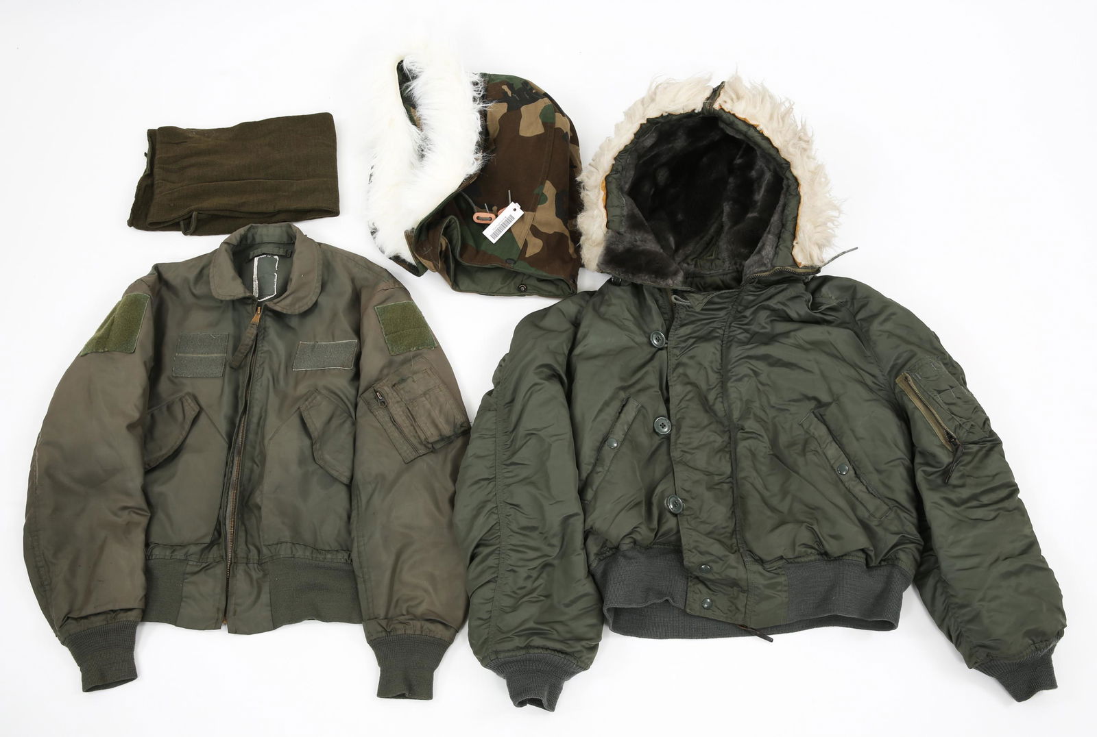 COLD WAR USAF WINTER FLIGHT JACKETS & XTRA HOOD - Jul 28, 2021 ...