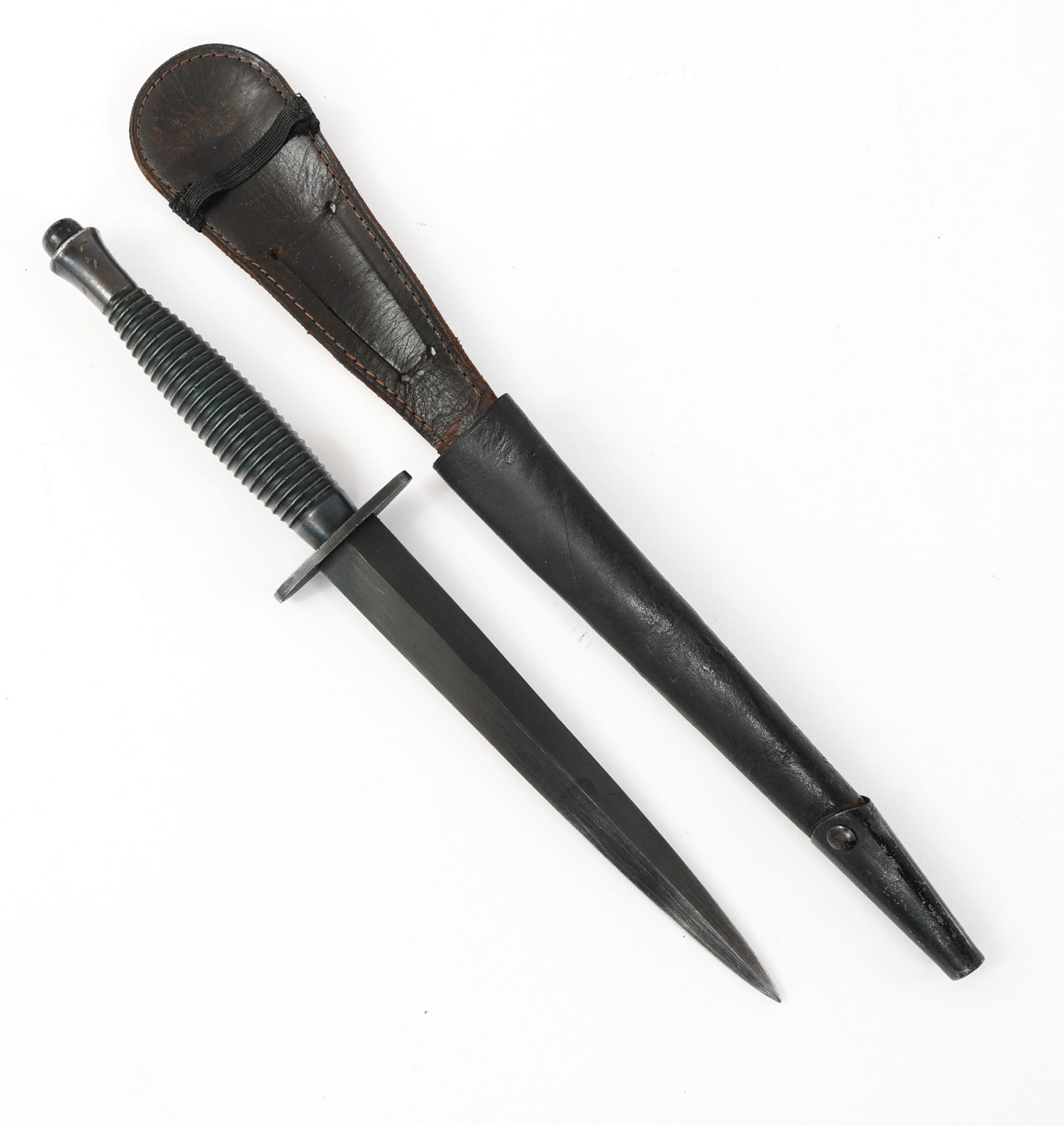 WWII 3rd PATTERN FAIRBAIRN SYKES KNIFE & SCABBARD (#83081) on Jan 12 ...