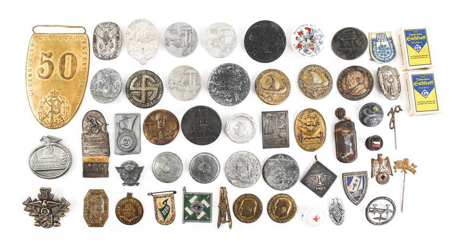 Wwii German Tinnies & Saccharin Tablets Lot