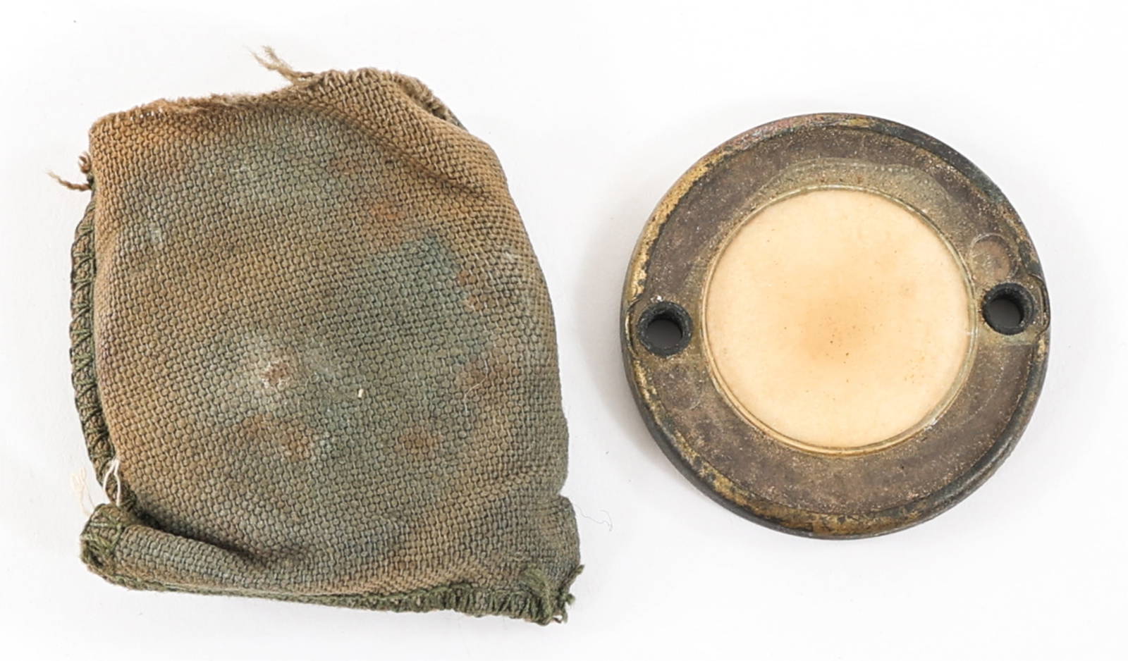 Wwii Paratrooper Phosphorescent Disk Markers Auction