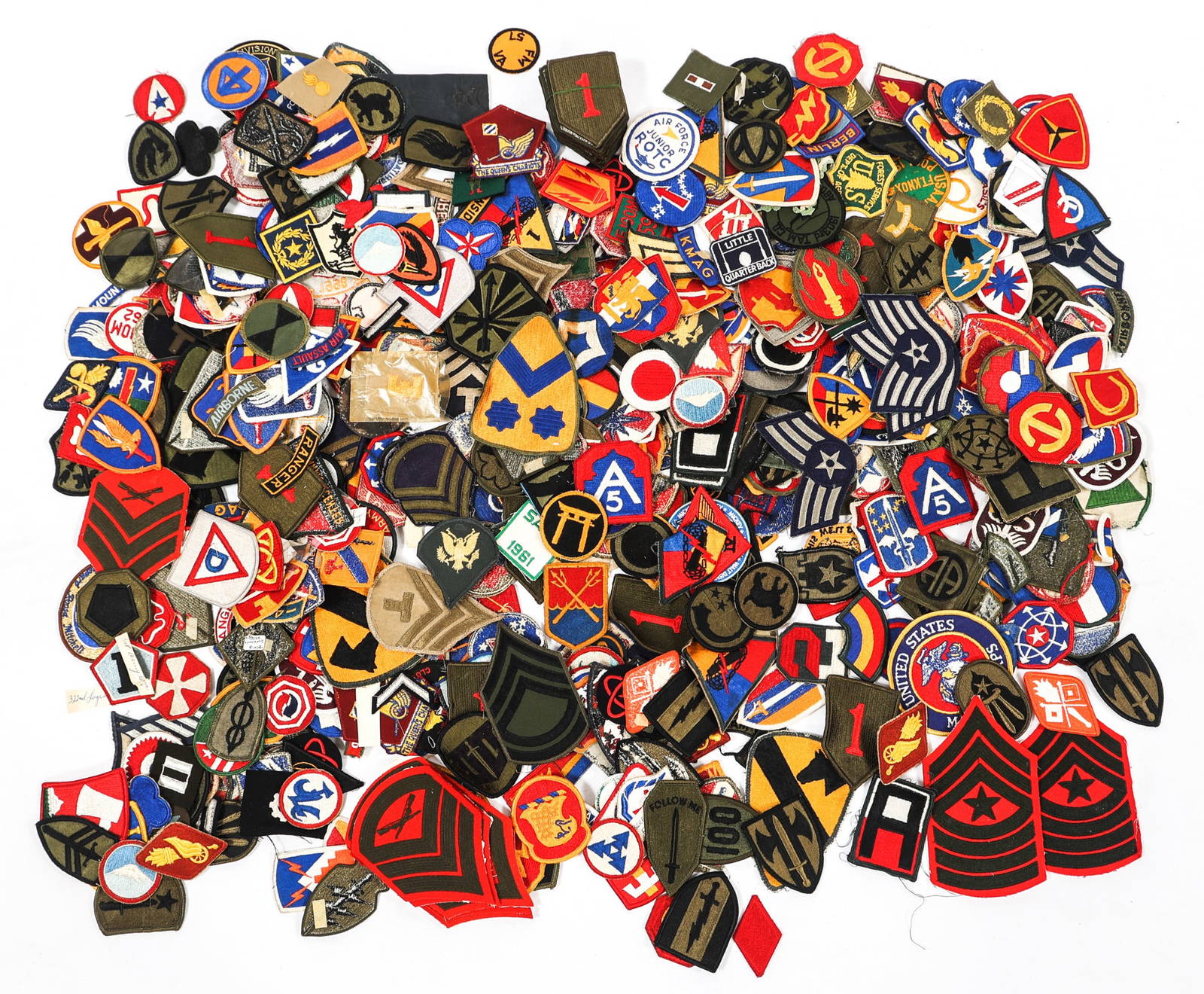 Wwii - Cold War Us Armed Forces Patches Auction