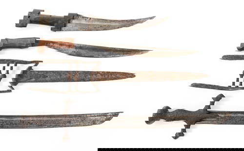 19th C. Display Medieval Edged Weapons Auction