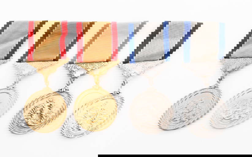 Us Coast Guard Gold & Silver Life Saving Medal