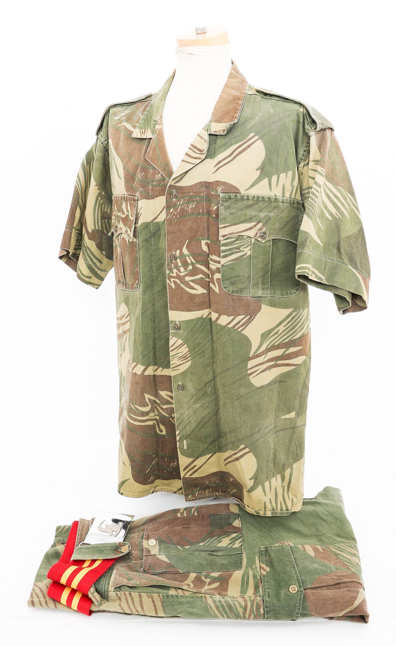 Bush War Rhodesian Camo Uniform & Armored Belt Auction