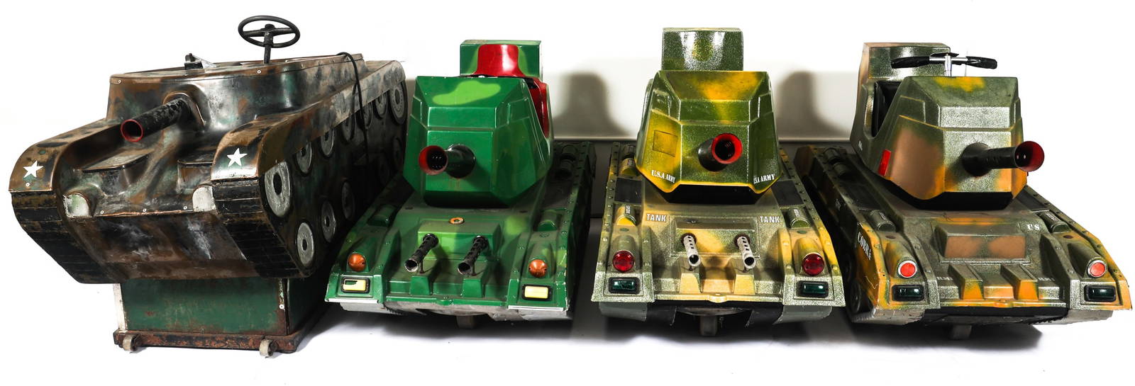 Amigo Powered Ride On Toy Tanks & Arcade Tank Auction