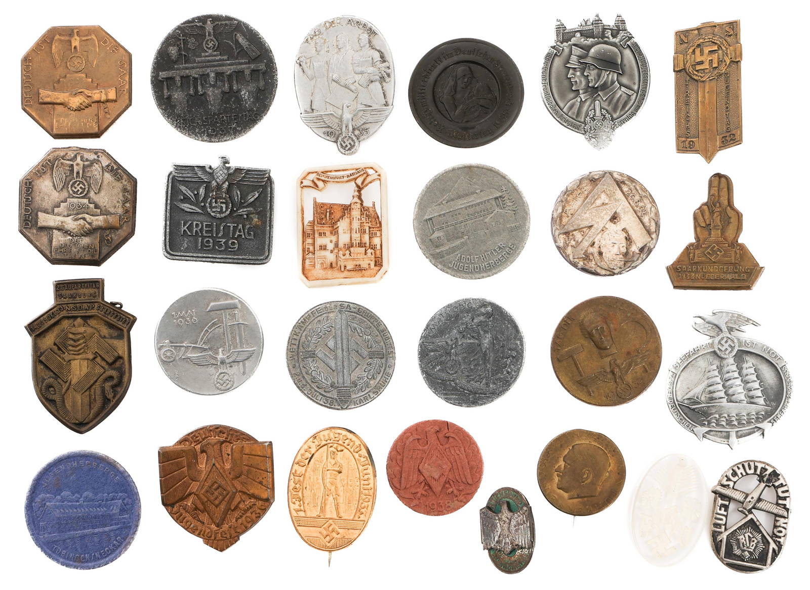 Wwii German Labor & Orgizational Tinnies & Badges Auction