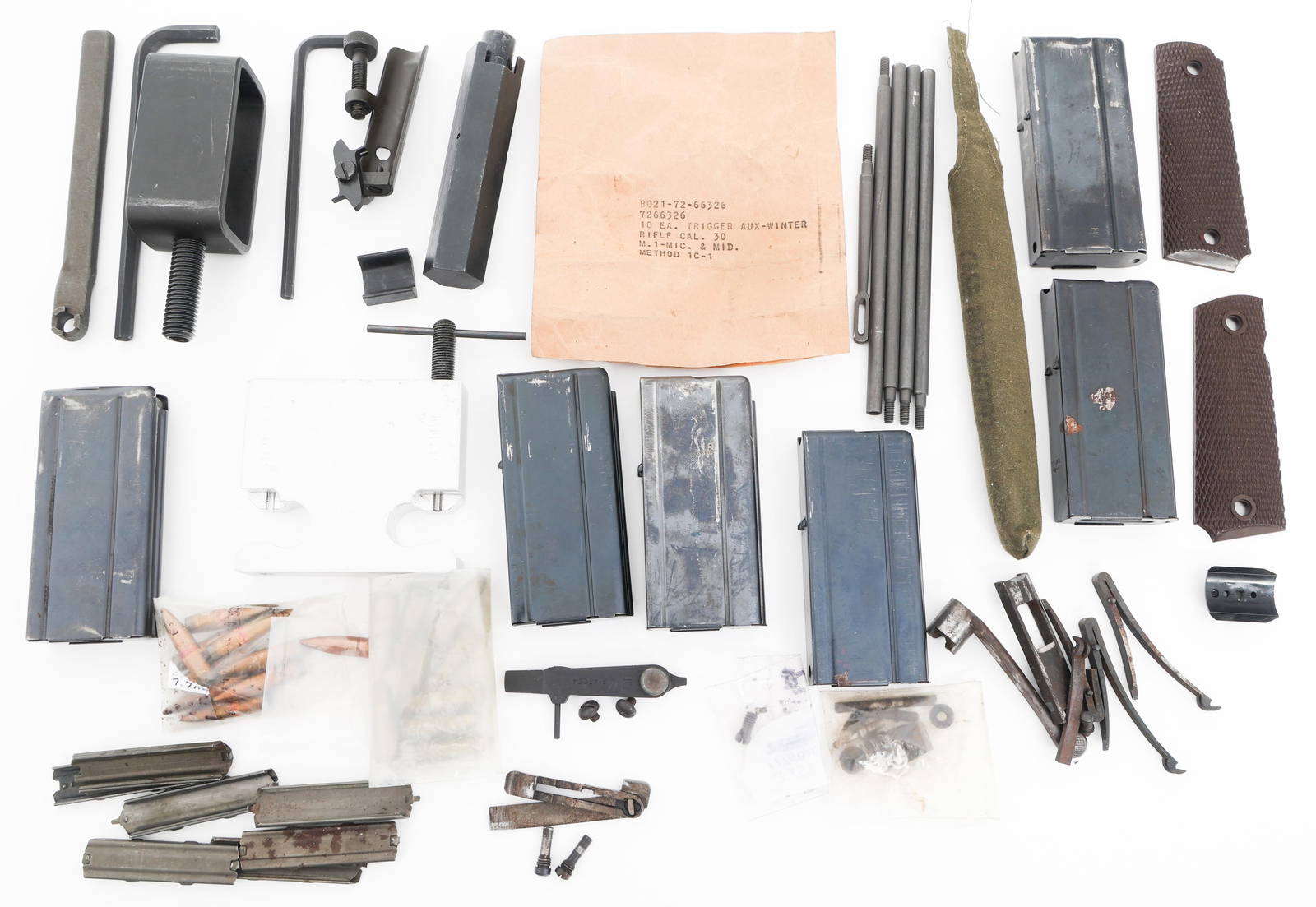 Wwii - Cold War Us M1 Carbine Tools & Magazines Auction