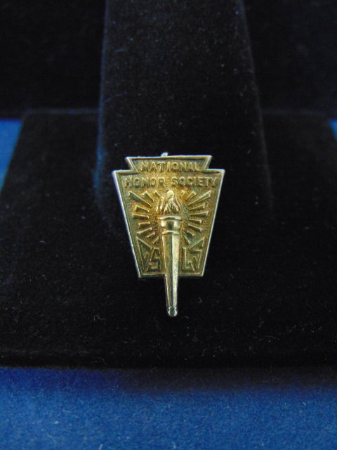 10k Yellow Gold And Enamel National Honor Society Pin