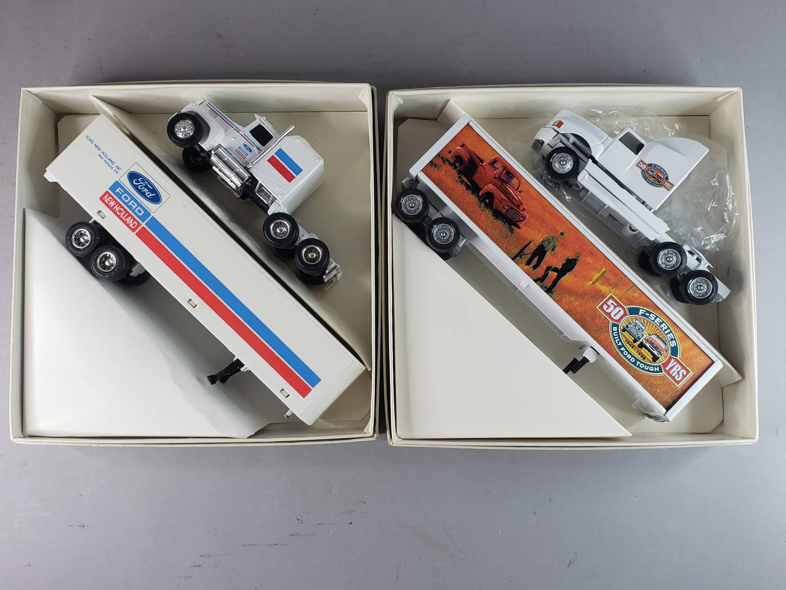 Pair Of Ford Winross Die Cast Semi-truck Models 1:64 Auction