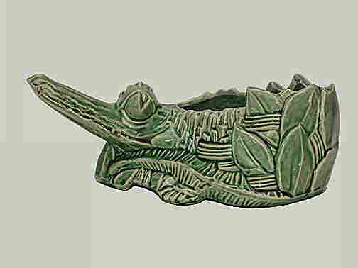 McCoy Pottery Alligator Planter - Jan 26, 2004 | AGOPB in FL