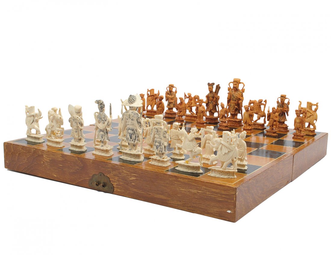 CARVED IVORY CHESS SET - Oct 28, 2013 | AGOPB in FL