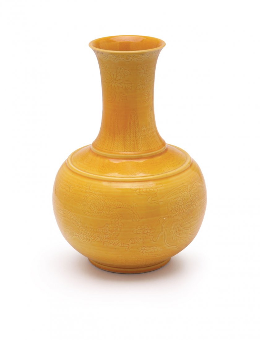A Chinese Hu Shape Vase - Nov 12, 2013 | Dunbar Sloane in New Zealand