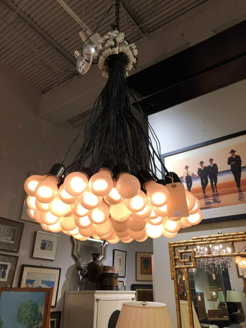 RODY GRAUMAN 85 LAMPS CHANDELIER, DROOG DESIGNS - Apr 23, 2020 | Ahlers ...