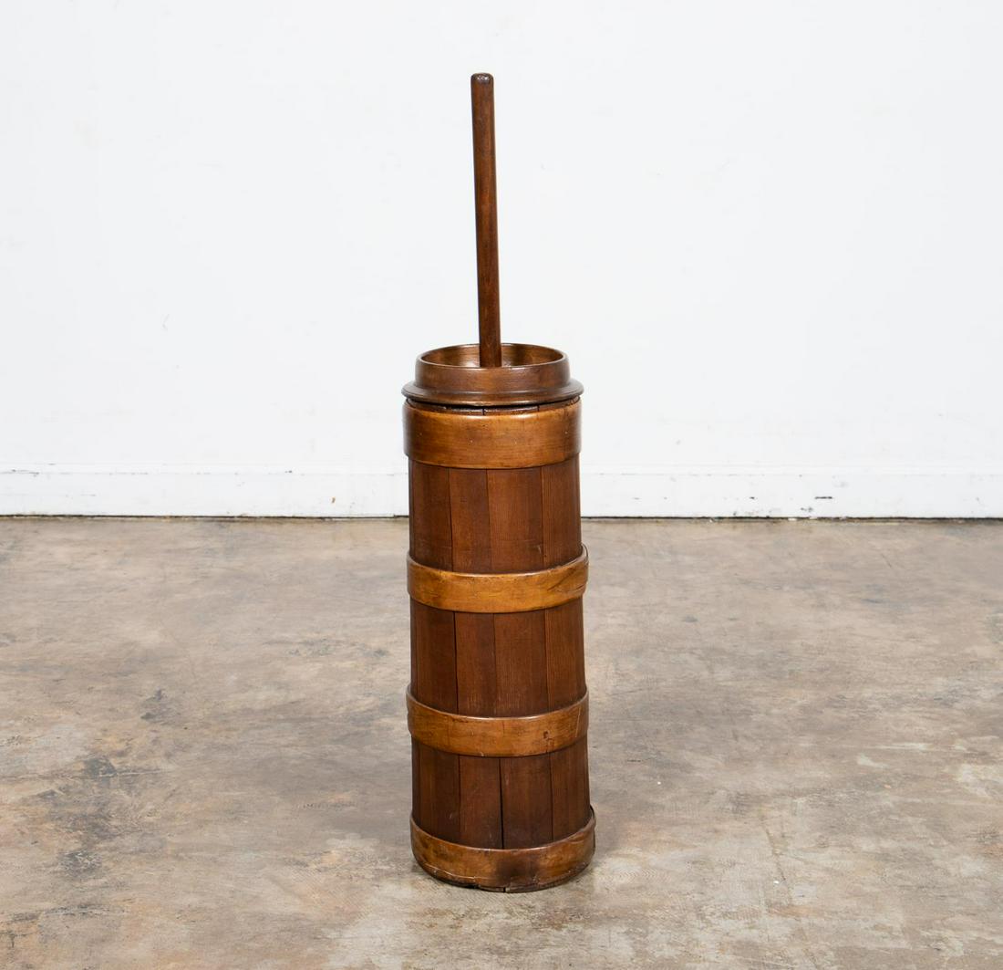 ANTIQUE CARVED WOOD BUTTER CHURN & PLUNGER | Barnebys