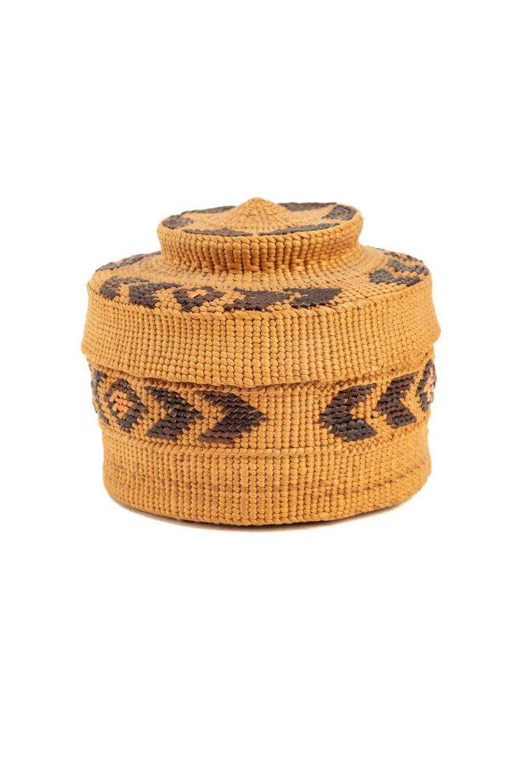 NATIVE AMERICAN TLINGIT RATTLE BASKET, CA 1920 - Feb 24, 2023 | Ahlers ...