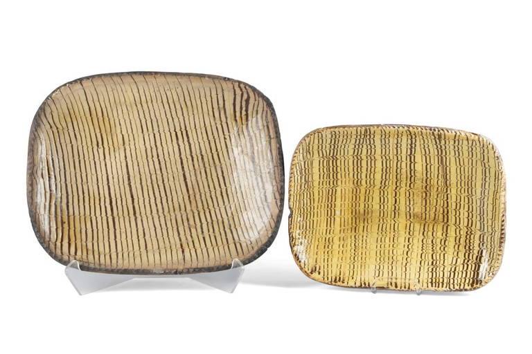 Two English Combed Slipware Earthenware Dishes