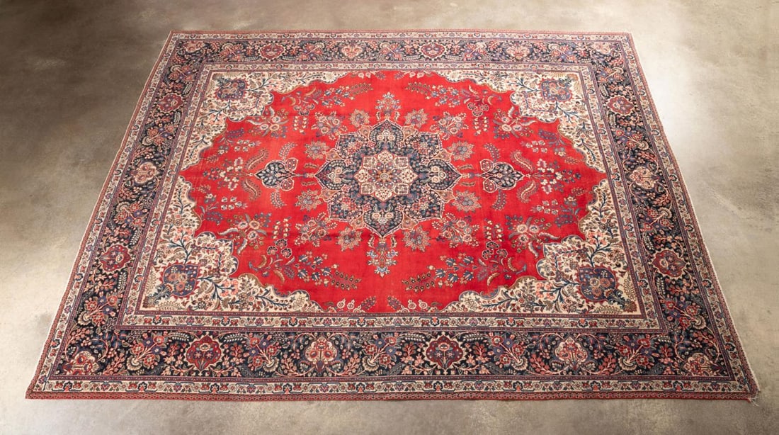 Palatial Persian Tabriz Rug Auction