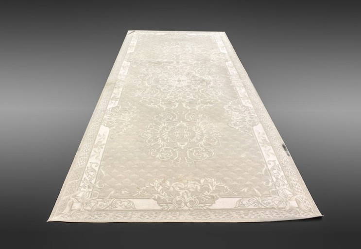 Palace Size Lacey Champion Rug