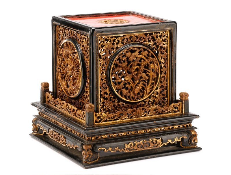 Chinese Lacquered and Carved Wood Censer Box