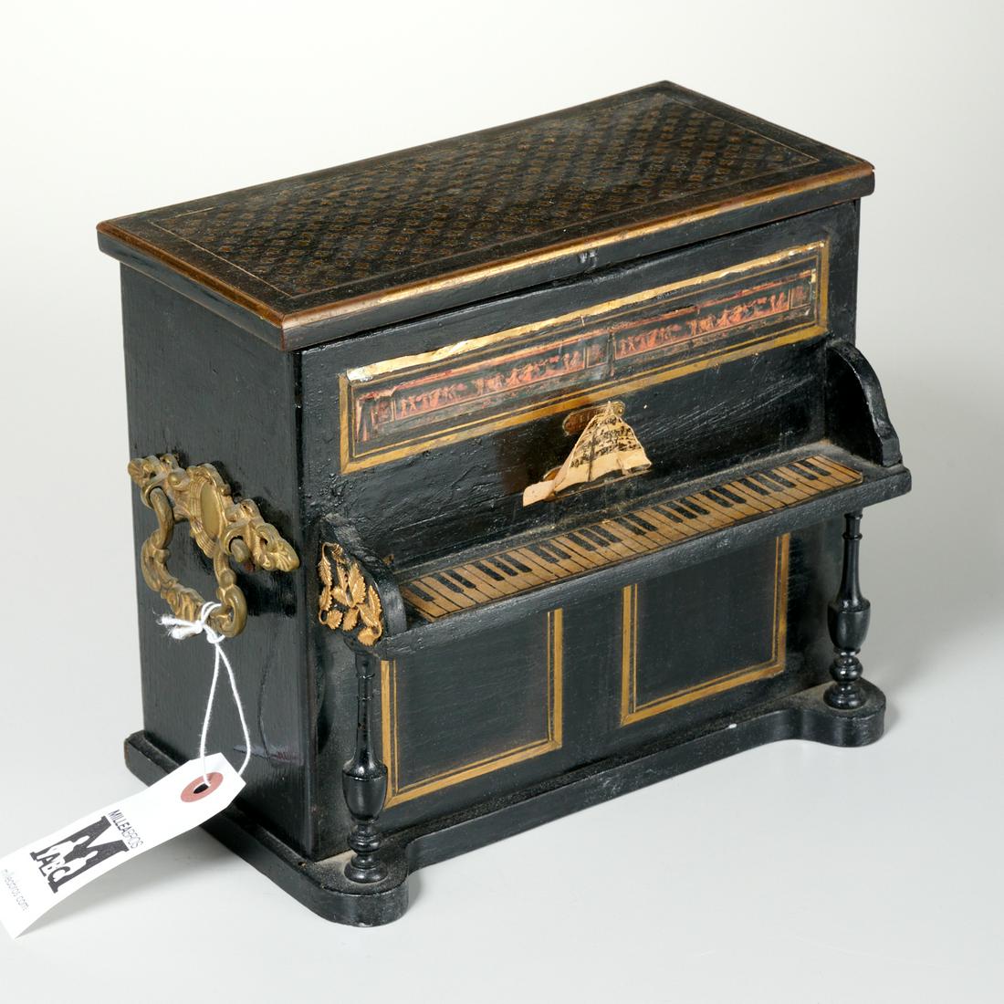Brevete Miniature Piano Model