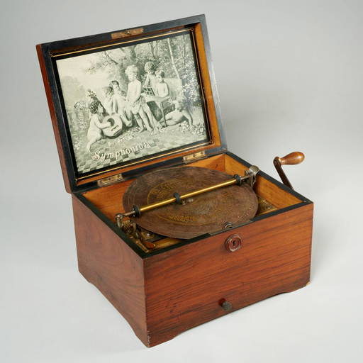 Symphonion Disc Music Box
