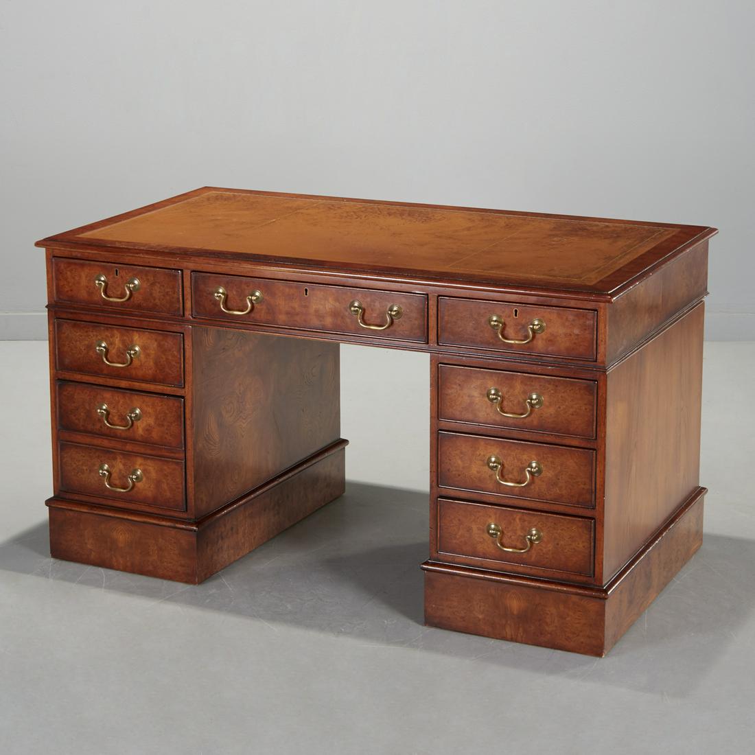 Scully & Scully, George III style pedestal desk - Oct 13, 2022 | Millea ...