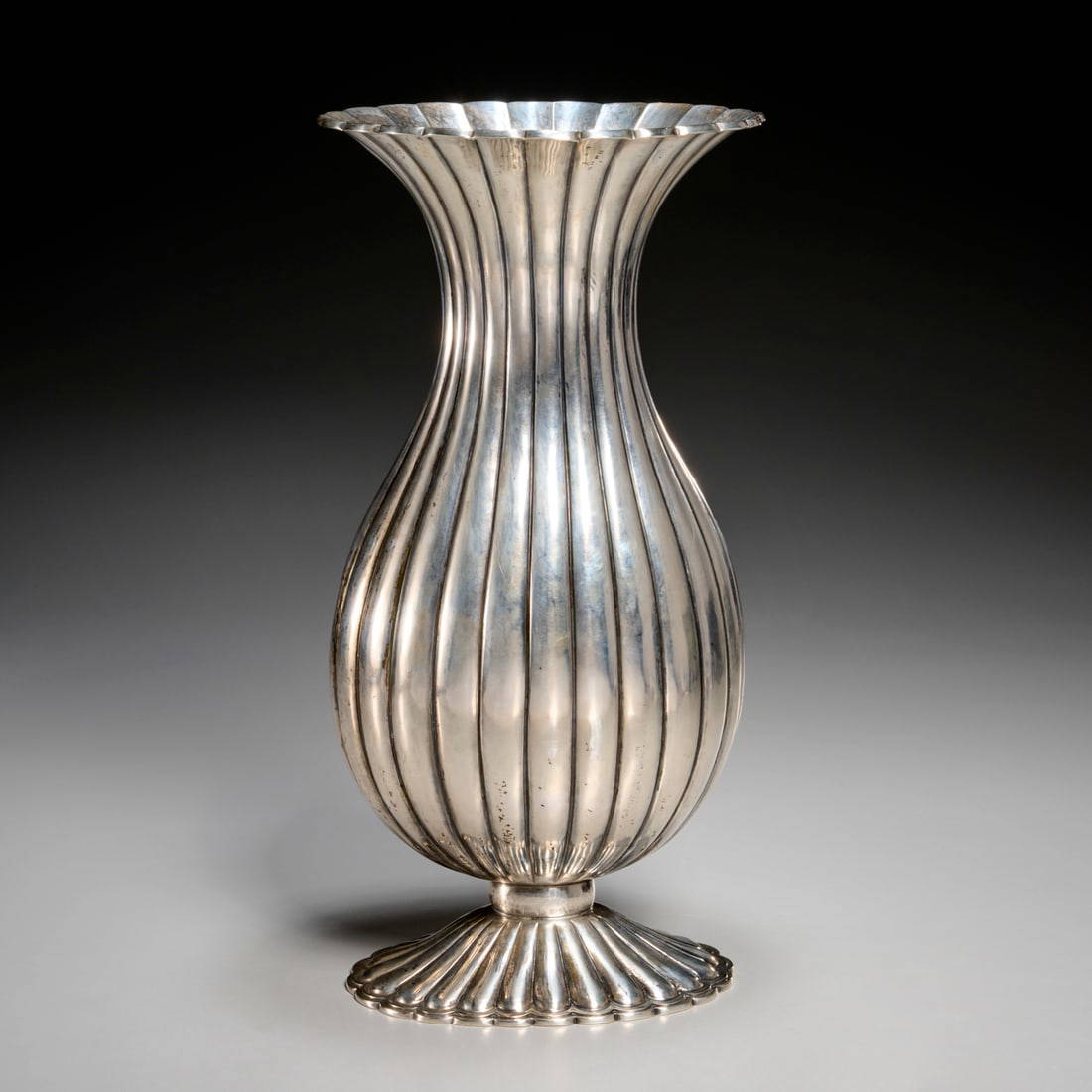 Mario Buccellati, Large Sterling Vase Auction