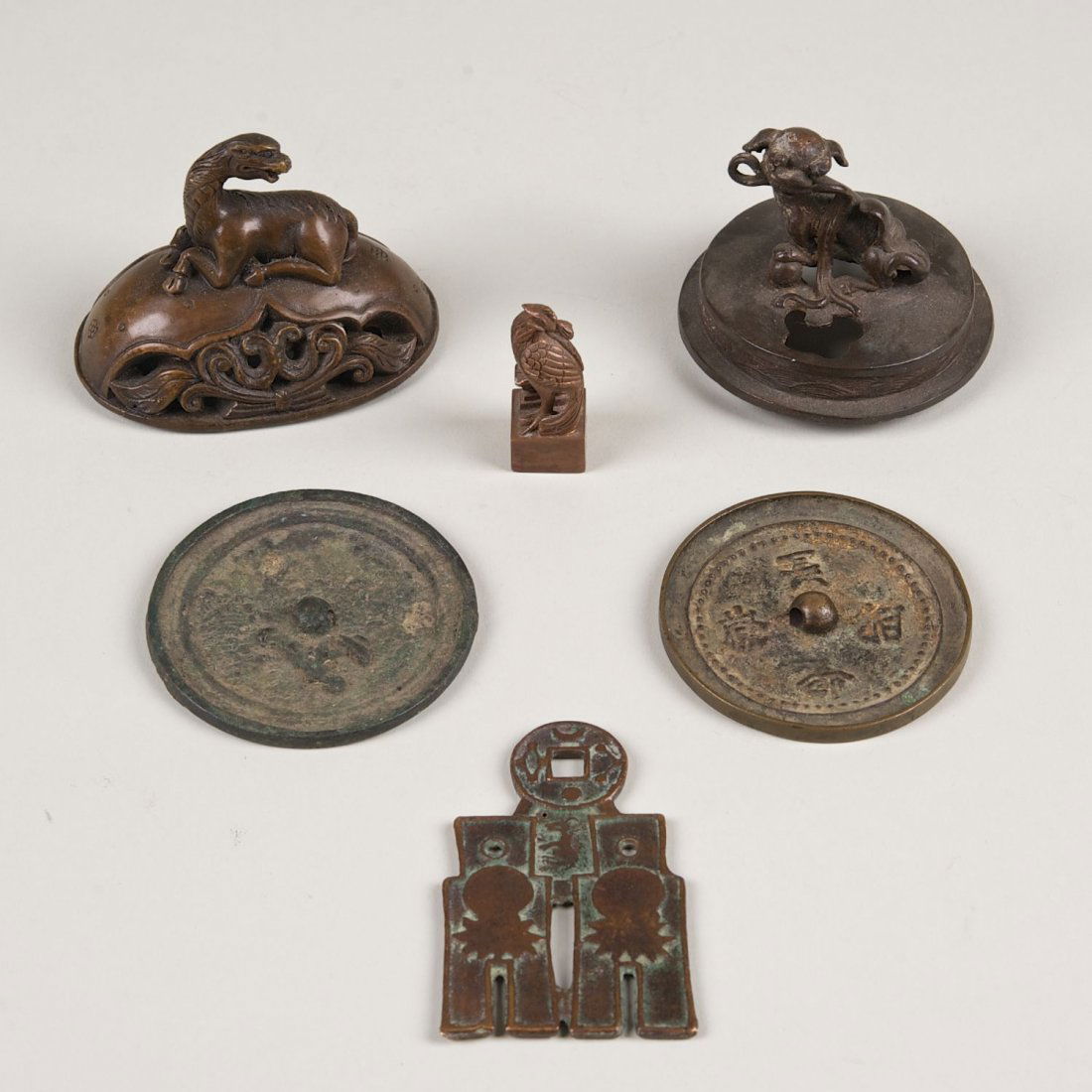(6) Chinese ancient and patinated bronze artifacts