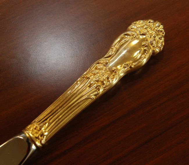 LARGE SET OF REED & BARTON GOLD PLATED FLATWARE : Lot 113