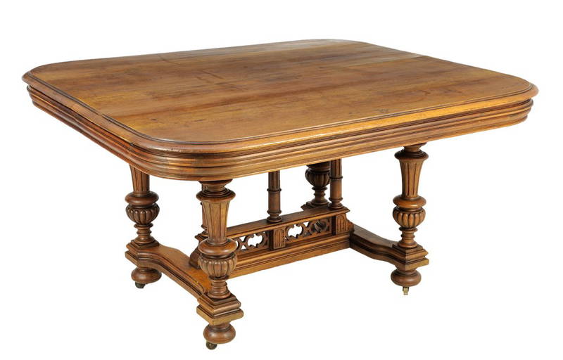 A RENAISSANCE REVIVAL WALNUT DINING TABLE - Jan 09, 2014 | Morton ...