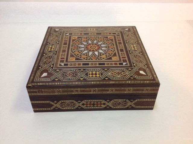 Inlaid Wooden Box - Apr 24, 2013 | Golden Idol Auctions in FL