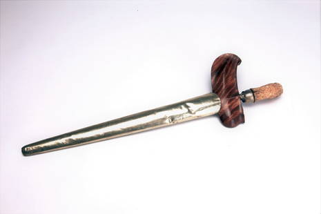 Very Nice 19th C. Indonesian Keris Dagger Dramatic Damascus Blade.