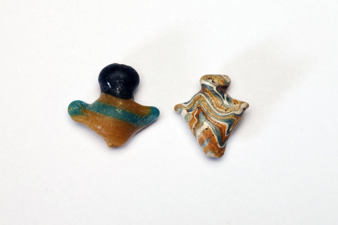 Rare Egyptian Core-Formed Glass Heart Beads