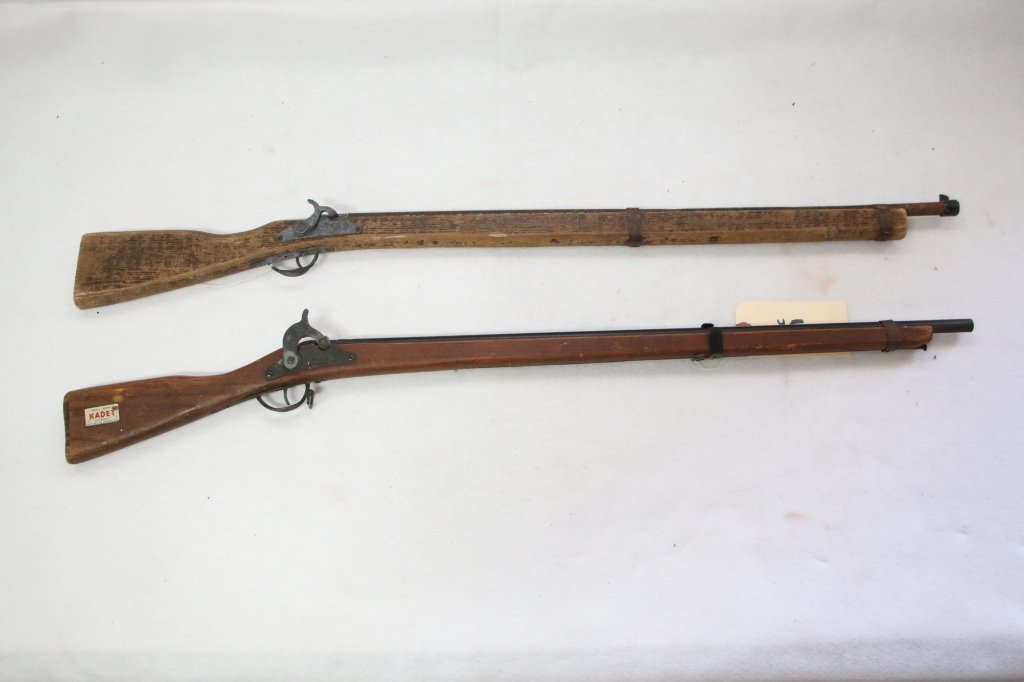 Civil War Kadet musket cap gun + second Parris gun