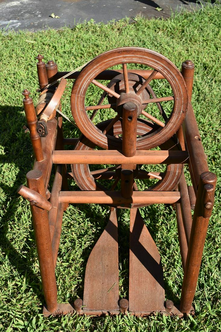 COUNTRY AM. DOUBLE WHEEL SPINNING WHEEL - Oct 03, 2020 | EstateOfMind ...