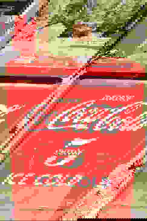 Coca-cola 5 Cent Spin Top Soda Bottle Machine C 1930/40 Auction