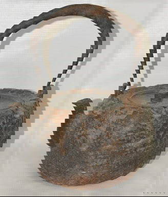 Japanese Meji Period Cast Iron Water Kettle, Signed Lid Auction